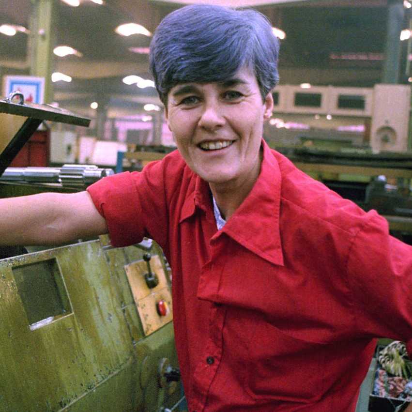 Gemeinsamkeiten und Unterschiede BRD versus DDR: Wirtschaft ...