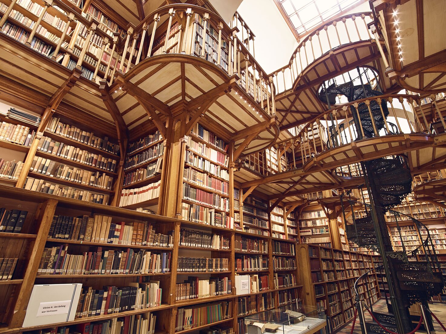 Klosterbibliothek Maria Laach - Goethe-Institut Bosnien und Herzegowina