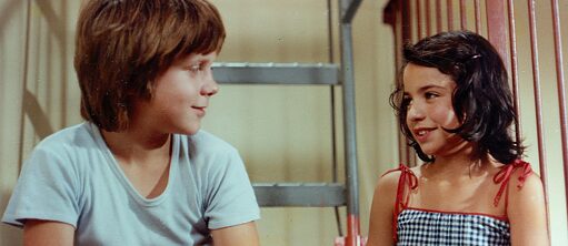 Ciclo de cine presencial: “Isabel en la escalera” de Hannelore ...