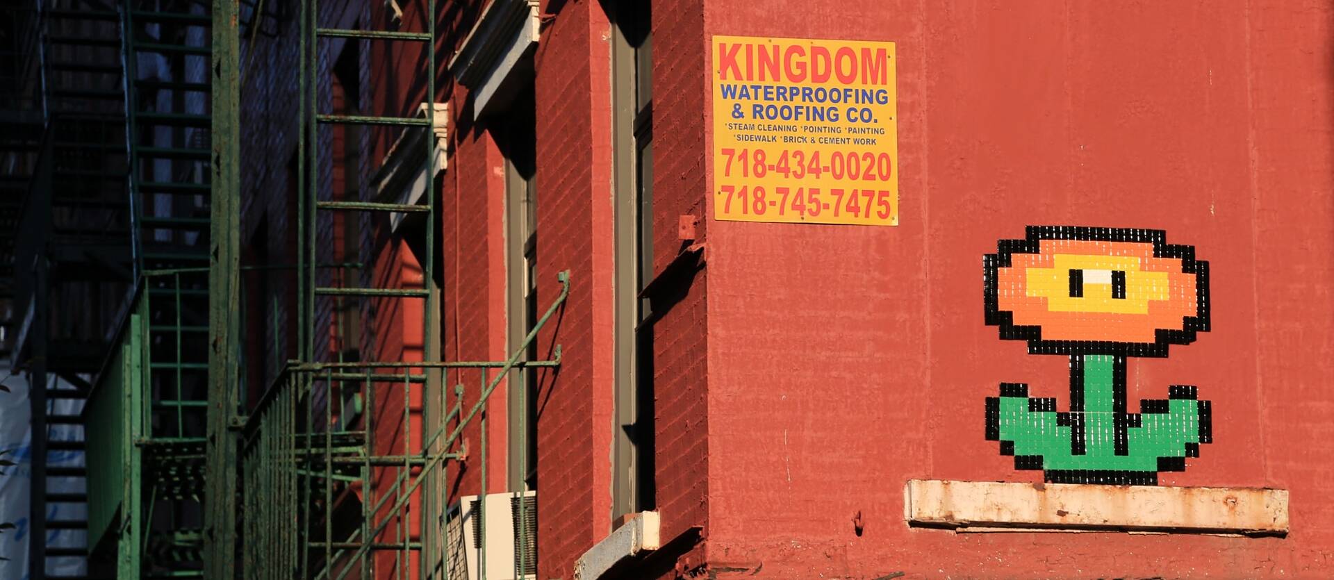 “Fire Flower” by Space Invader - Gegenüber - Goethe-Institut