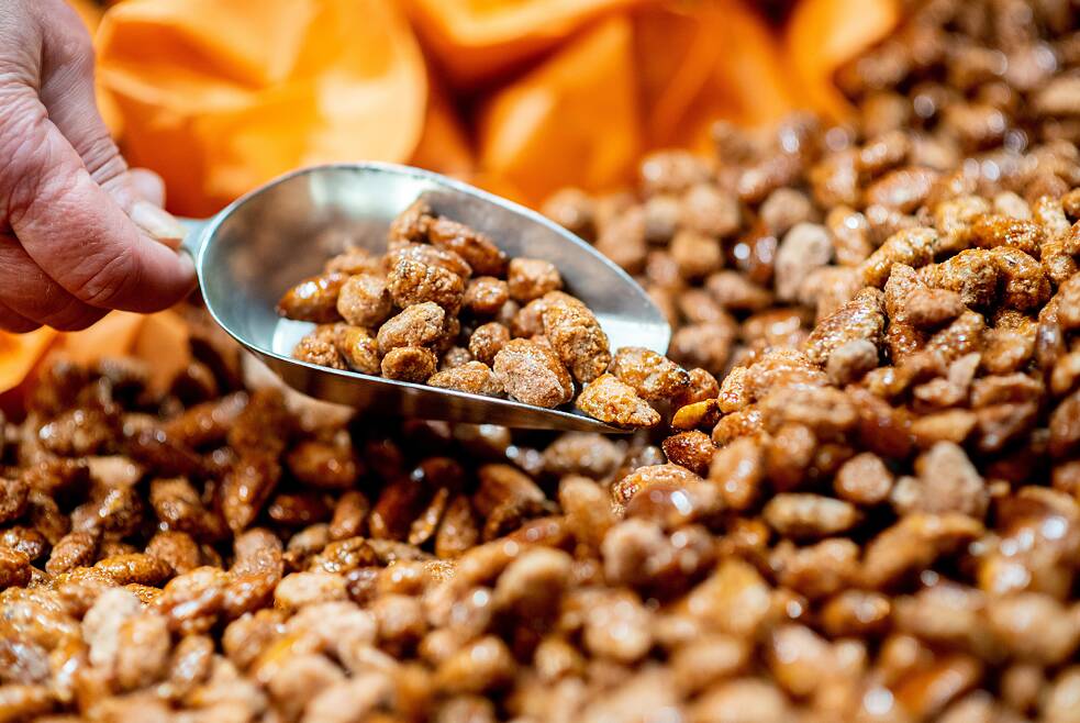 The 10 most popular street foods in Germany - The Germany Magazine of ...