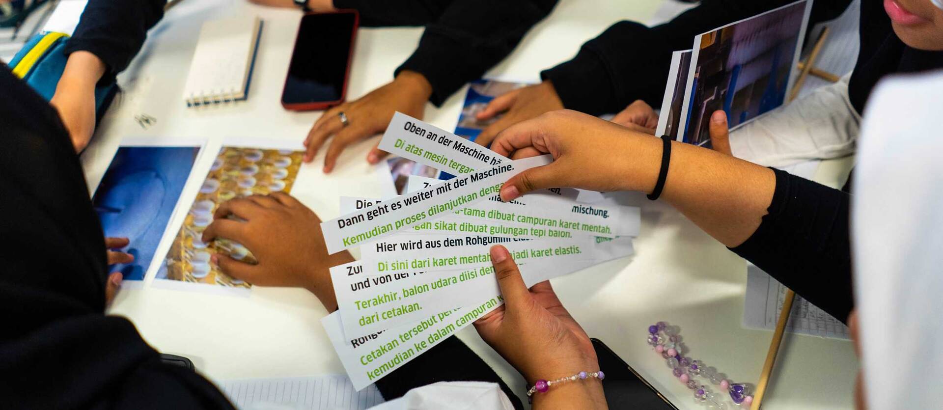 "Schulbesuch" - Mengenal Goethe-Institut lebih dekat - Goethe-Institut ...