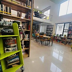 Library - Goethe-Institut Indien