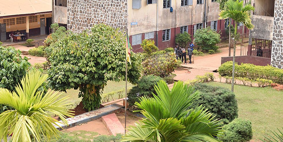 Lycée de Biyem-Assi - PASCH-Initiative